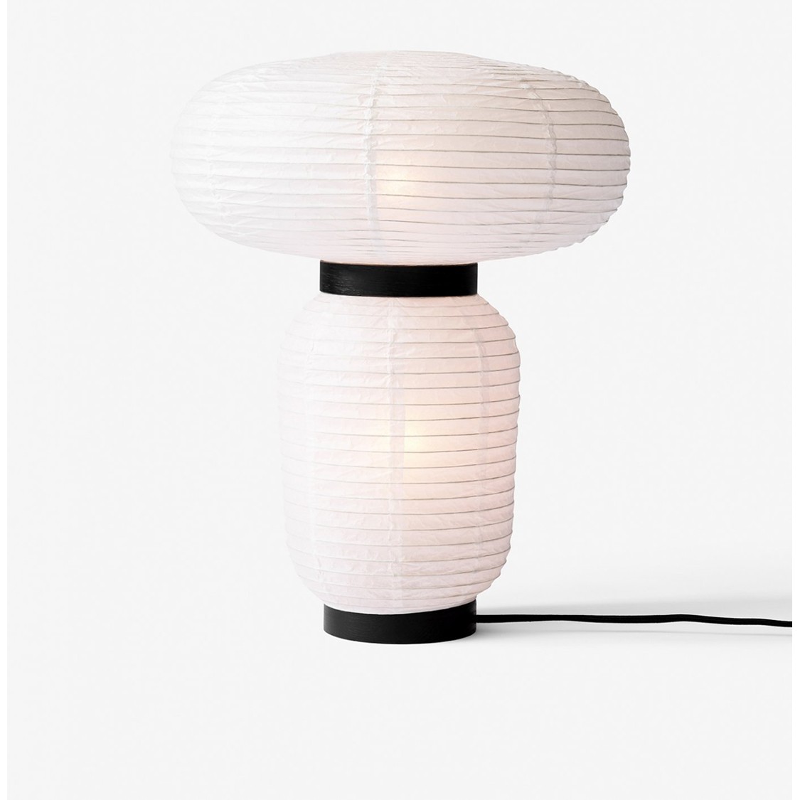Formakami JH18 Lampe de Table Ivoire par And Tradition | Lampe de chevet